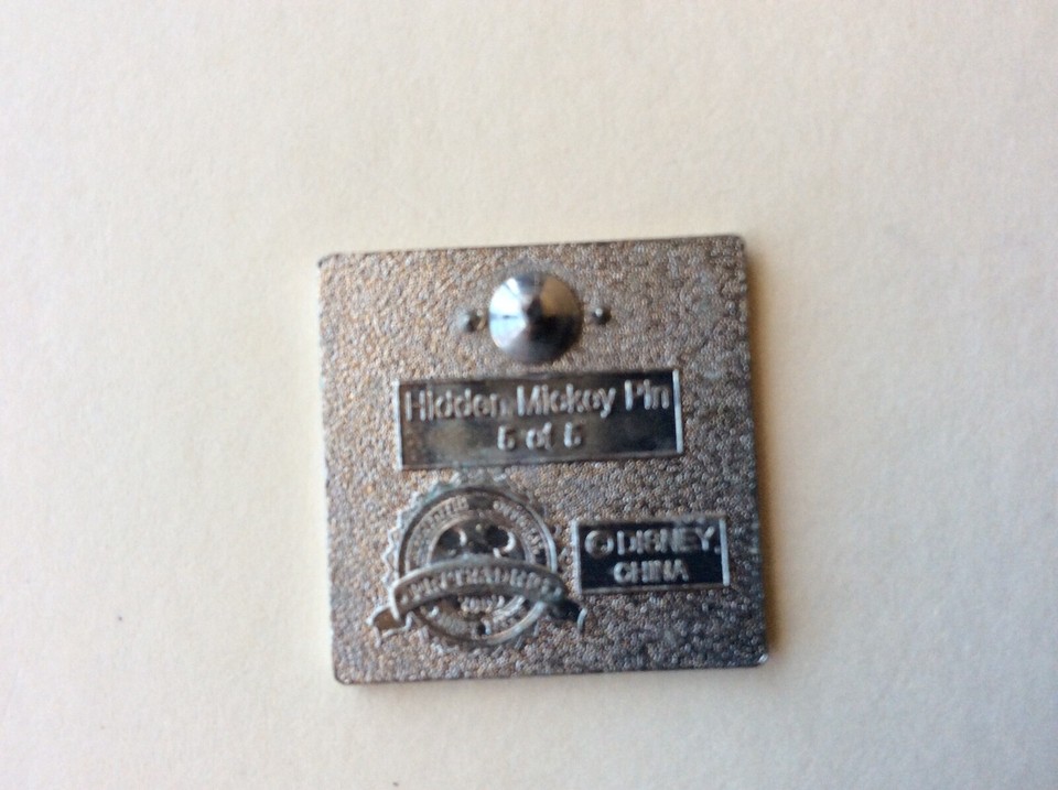 2008 Disney Hidden Mickey Map Icons Character Meet Location Pin ...