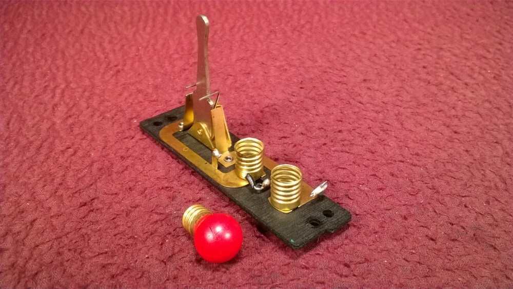 #1 LIONEL 022C CONTROLLER MECHANISM W/ RED BULB | eBay