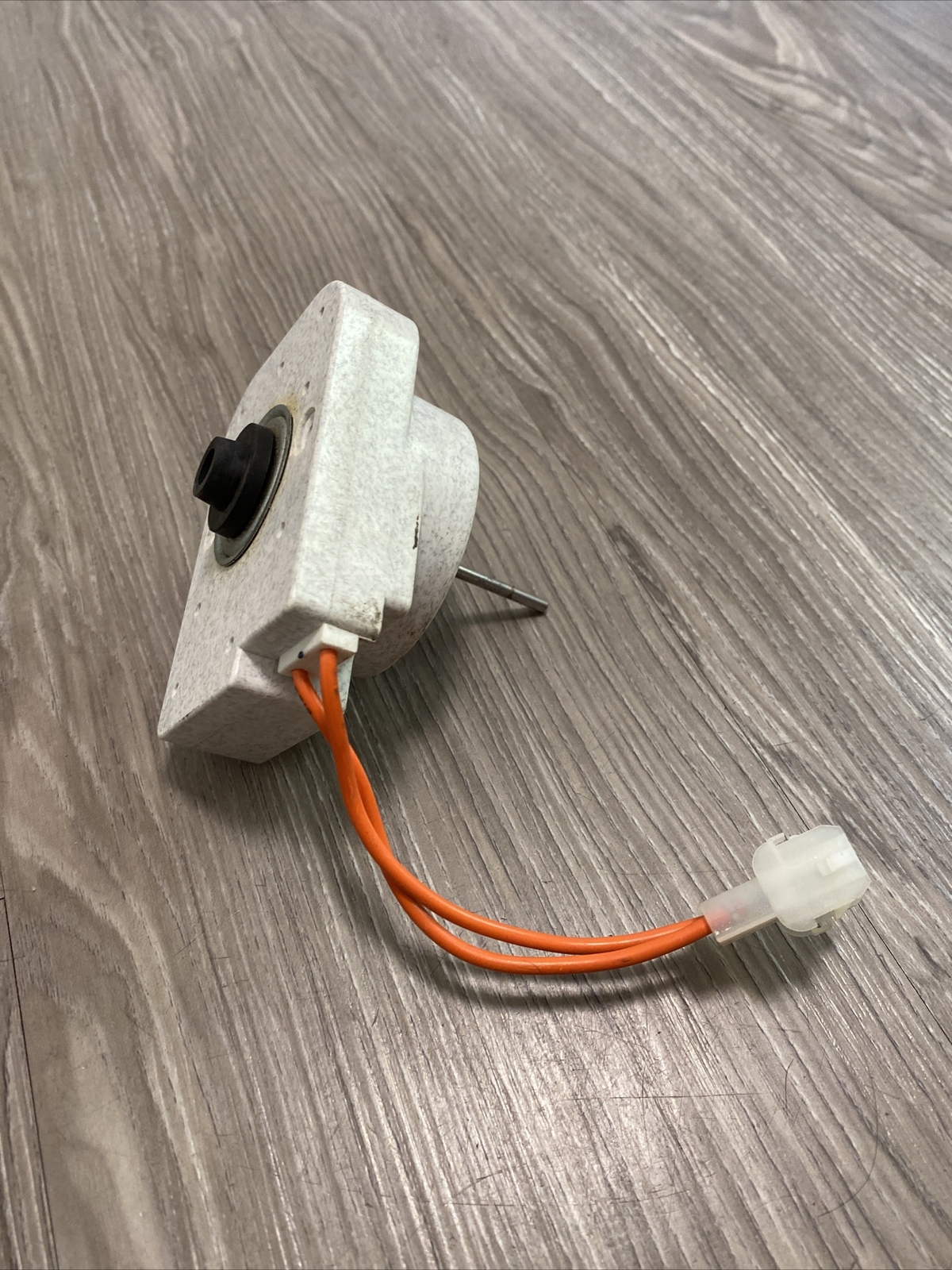 Viking G5096546 PE950153 UDQR002V1L Evaporator Fan Motor | eBay