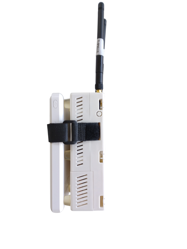 Stratuy portable ads-b in receiver Updated PI4 USB-C WASS GPS AHRS And ...