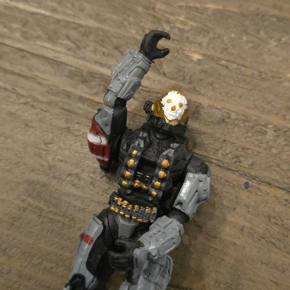 McFarlane Toys Halo Reach Series 1 Emile Action Figure 2010 Incomplete ...
