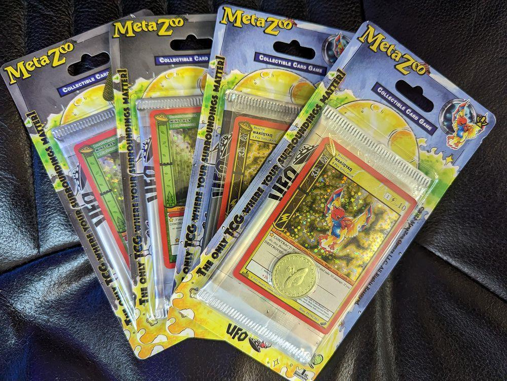 Metazoo UFO Blister 4 Pack One of Each Pack Art | eBay