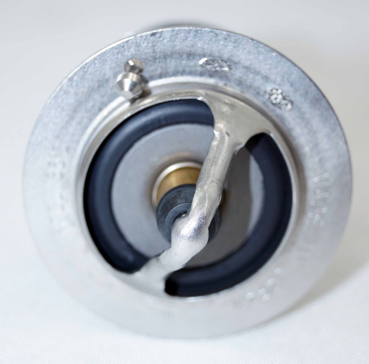 Genuine OEM ACDelco 131-160 GM 89018168 Engine Coolant Thermostat Kit ...