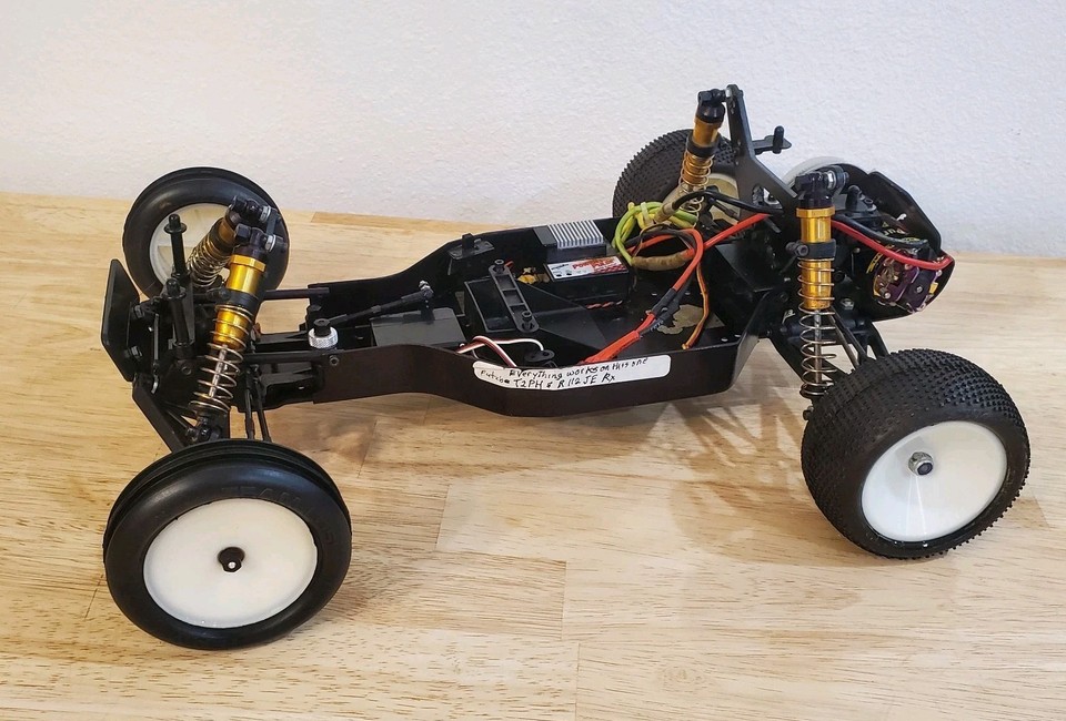Vintage Team Associated RC10 2wd Electric Racing Buggy Remote Control ...