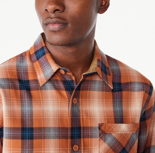 Free Assembly Men's Lightweight Plaid Flannel Shirt with Long Sleeves ...