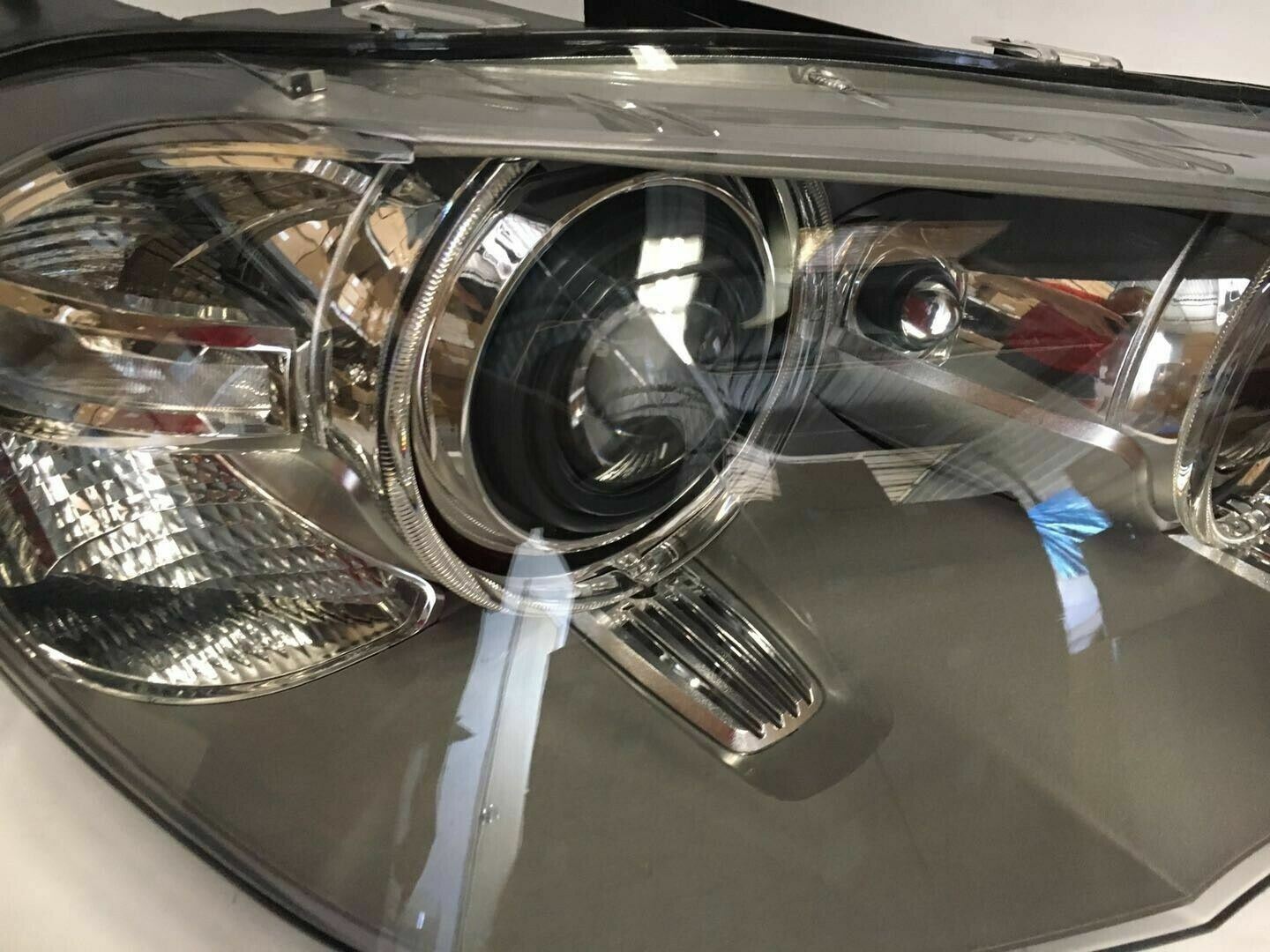 HEADLAMP Bi-Xenon HID w/o AFS RH Passenger Side Fit 2011-2013 BMW X5 ...