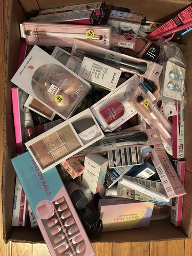 Wholesale Cosmetics Makeup Beauty Lot 50 + Pieces Makeup Lot | eBay