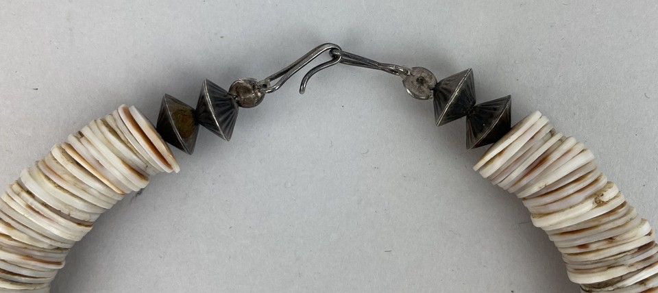 VTG 70s Tribal Bohemian Shell Chip & Natural Coral Nugget Strand ...