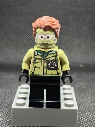 New LEGO The Riddler Minifigure sh785 Batcave 76183 The Batman | eBay