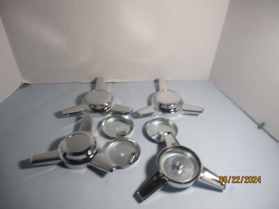 4 KEYSTONE KLASSIC CENTER CAPS 3 BAR SPINNERS 14,15 WHEELS NO EMBLEMS ...