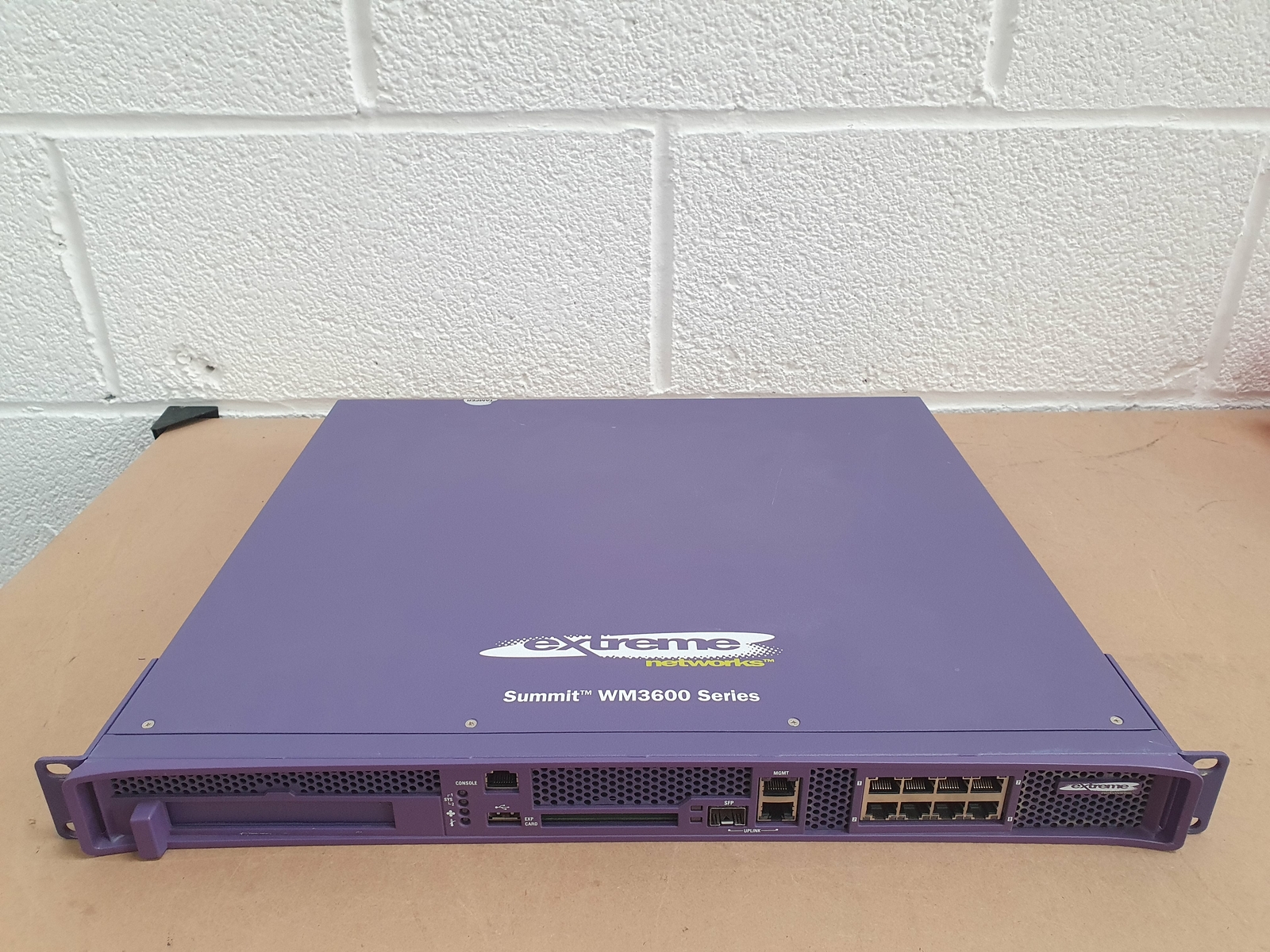 Extreme Networks WM3600 Wireless LAN WLAN Controller 15714 | eBay