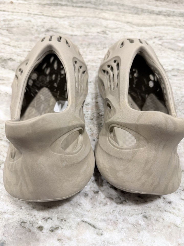 adidas Yeezy Foam Runner Stone Sage Men's Size 10 | eBay