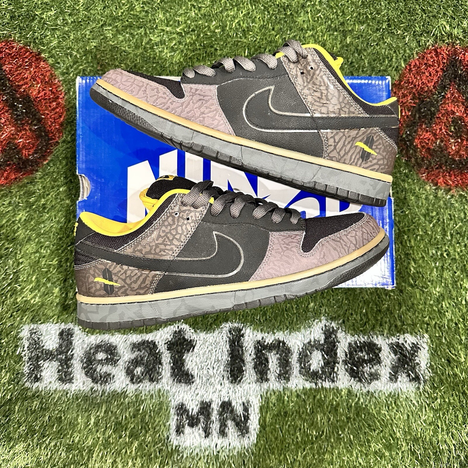 Nike SB Dunk Low x Cal Surf “Yellow Curb” (2010) - Si… - Gem