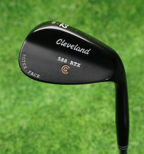 Cleveland 588 RTX 52° 10 gap wedge rotex face black RH steel shaft golf ...