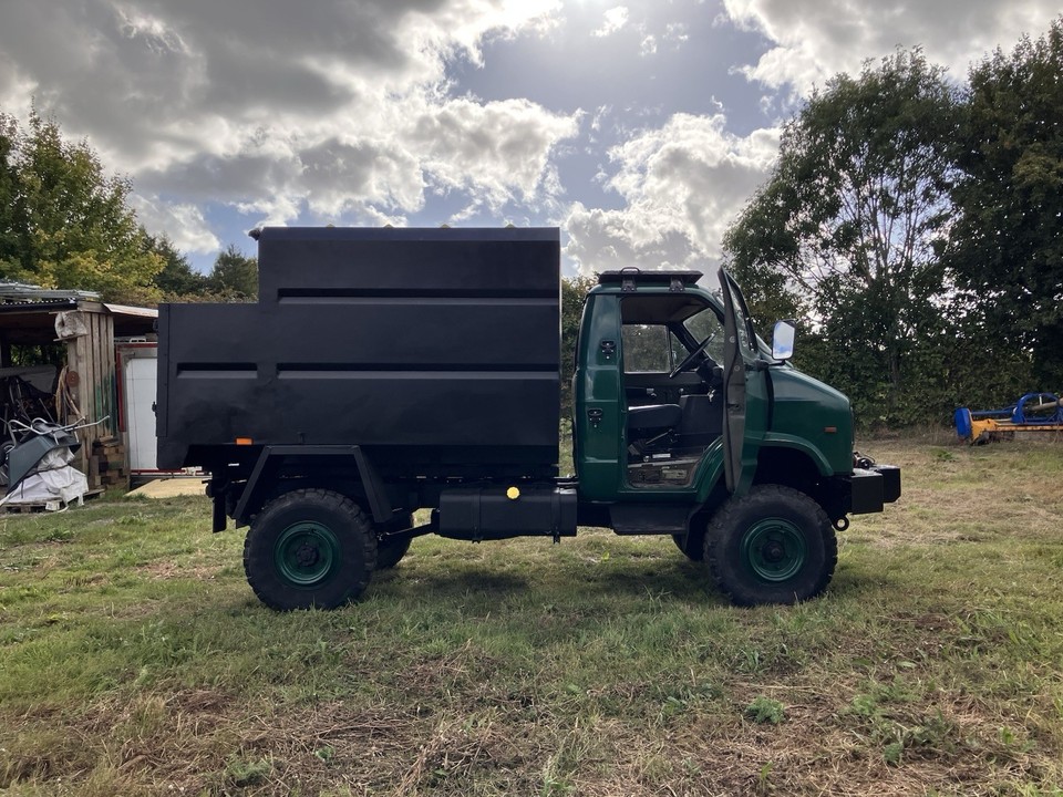 Renault Broughton RB 44 Chip Box Tipper. Lorry Truck. Four Wheel Drive ...