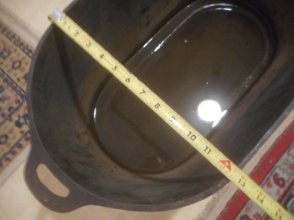 Antique 1800's GATE MARKS Unbranded Cast Iron Oval Shaped 4 Leg Pot/Ham ...