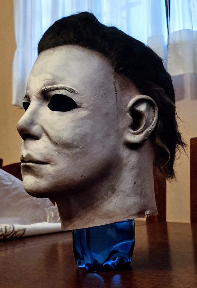 Halloween Nag Castle 75k Special edition Michael Myers mask horror ...