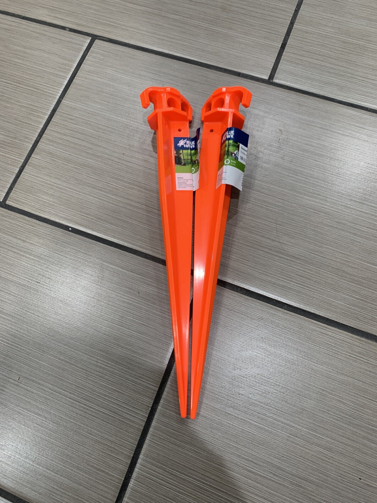 Blue Hawk 9-in Plastic Landscape Lawn Tarps & Plant Support Stakes X3 ...