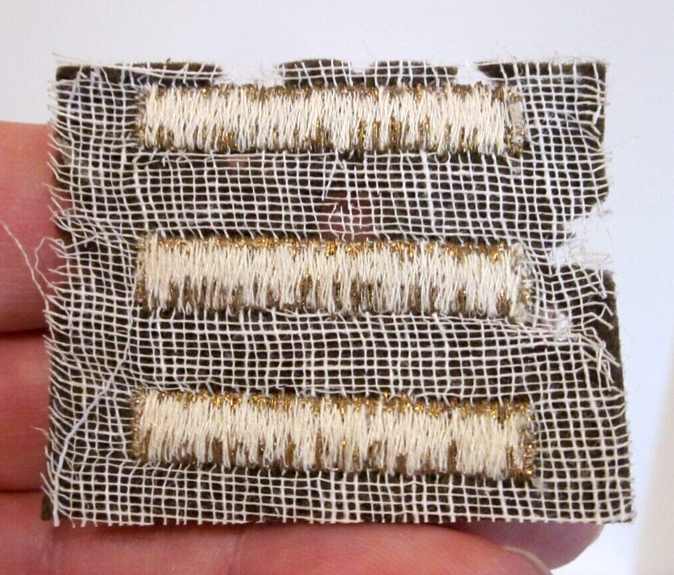 WW2 US ARMY OVERSEAS SERVICE BARS GOLD WIRE THREAD OD GREEN WOOL 18 ...