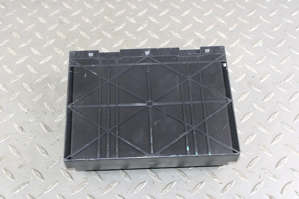 2017 Escalade Electronic Cabin Body Control Module BCM BCU Unit OEM ...