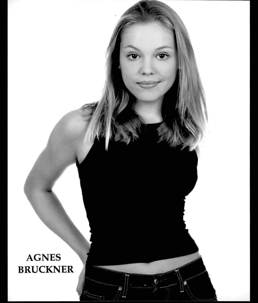 Imagens De Agnes Bruckner Agnes Bruckner Huge Smile Close Up 8x10