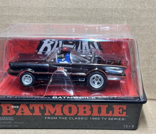 Auto World 4Gear BATMOBILE HO Scale Slot Car: '66 Classic TV Batman ...