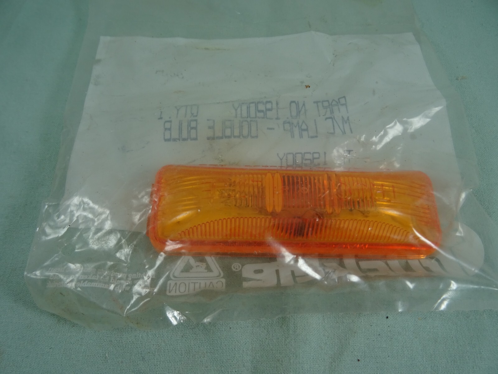 Truck-lite Part Marker Clearance Lamp Double Bulb TL # 19200Y 4" NEW | eBay