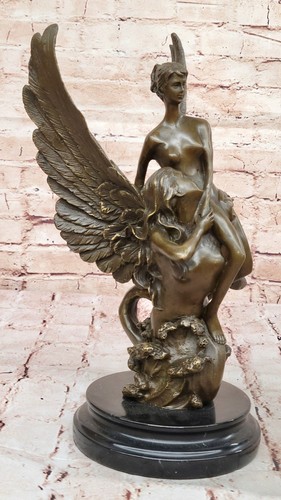 Sumptuous bronze representing Leda and the Swan. Signed Miguel Lopez ...