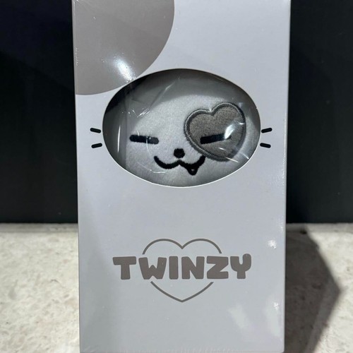 ITZY Twinzy Yeji KKengEE MINI Ver official Mascot Plush Doll 2ND WORLD ...