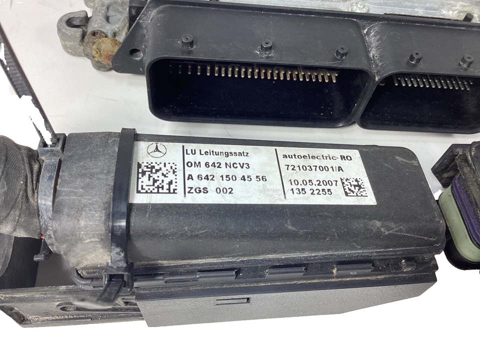 2007-2009 Dodge Sprinter Main Engine Computer Control Module ECU ECM ...