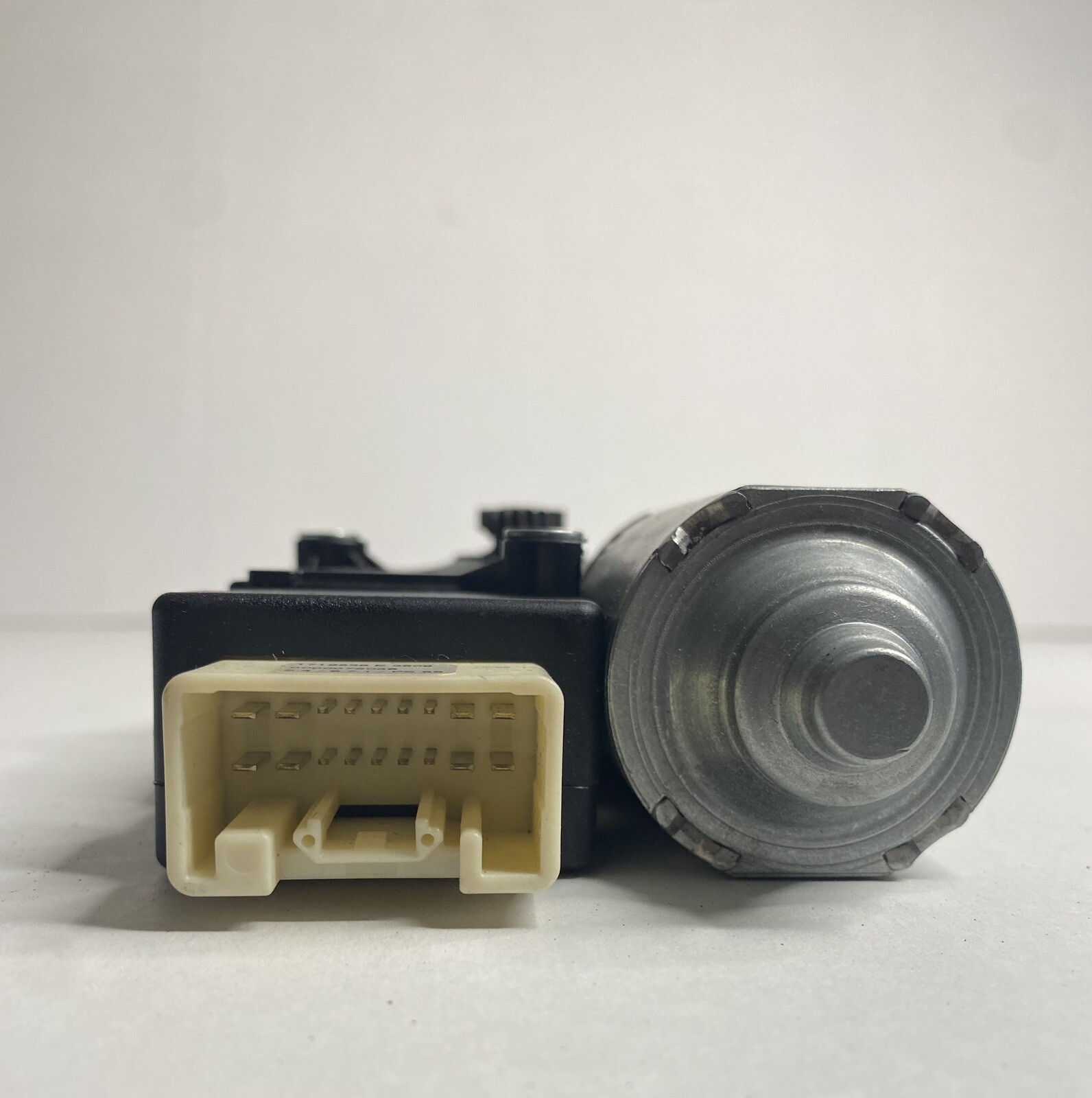 07-13 Mercedes W221 S550 S63 S600 S400 Sunroof Motor A2219066000 OEM | eBay