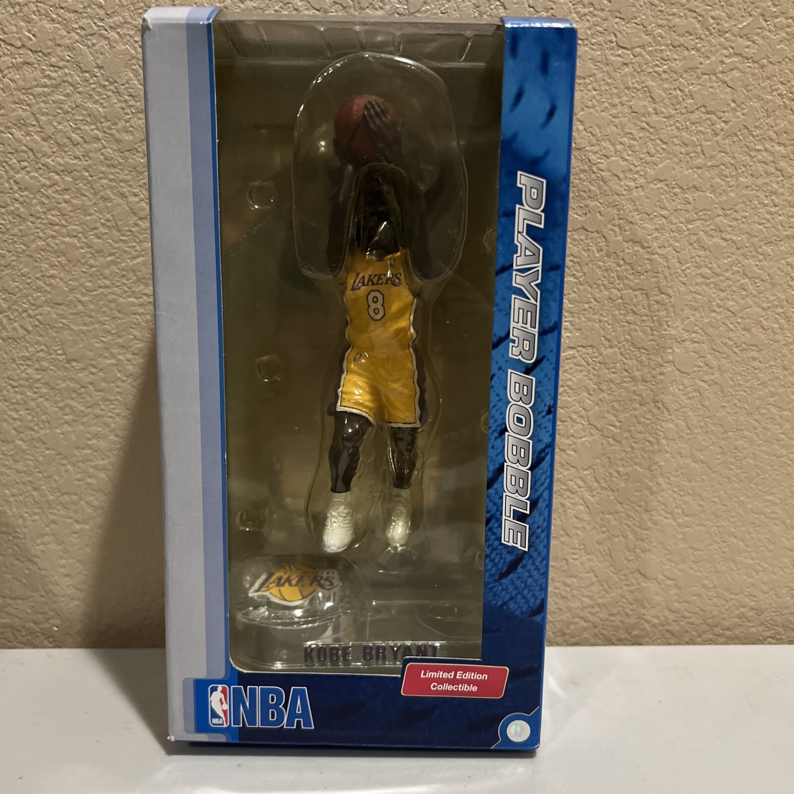 Kobe Bryant Bobble Head - Forever Collectibles Limited edition | eBay