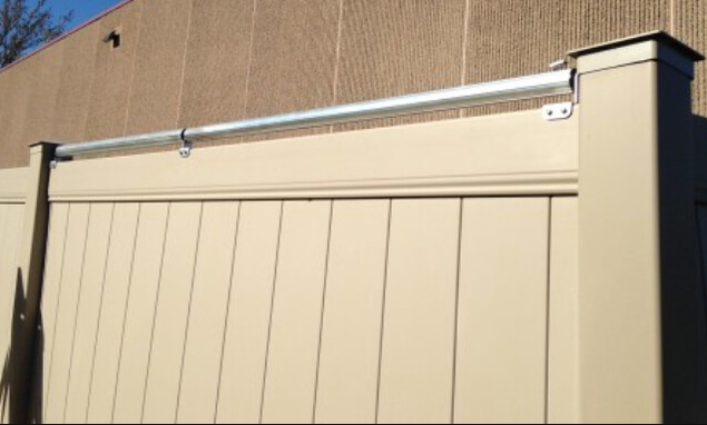 Coyote Roller 8FT Kit-Pets Contained, Coyotes Out! Cats, Dogs, Bird ...