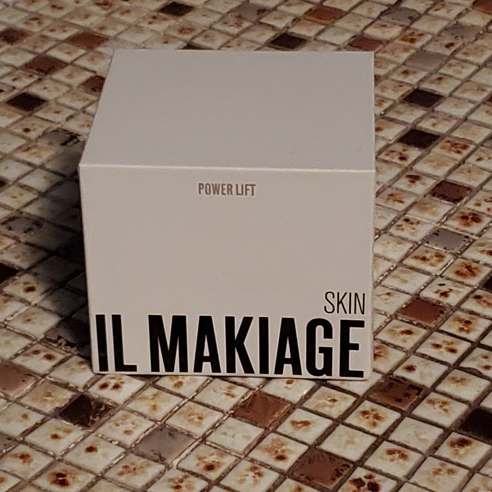 IL MAKIAGE POWER LIFT PRIMING AND PLUMPING CREAM | Fabricating and ...