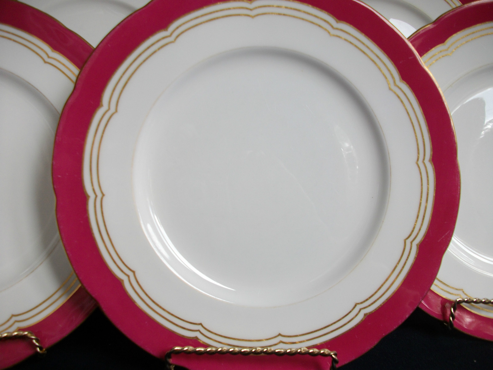 MINTON- SCALLOPED MAROON/GILT DESIGN- (c.1924) DINNER PLATE (s)- GREAT ...