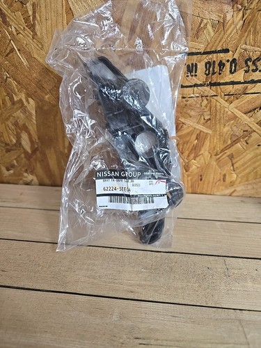 New Genuine Nissan Bracket Front Bumper Side,Rh 622245EE0A / 62224 ...