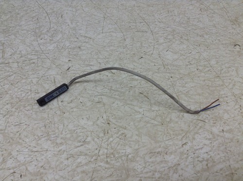 SMC D-Z73 Magnetic Reed Switch Sensor DZ73 | eBay