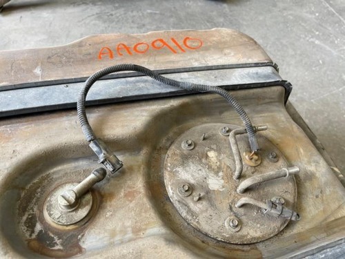 USED 2005 Ford F450 Cab/Chassis AFT AXLE REAR DIESEL FUEL TANK SHIPPED ...