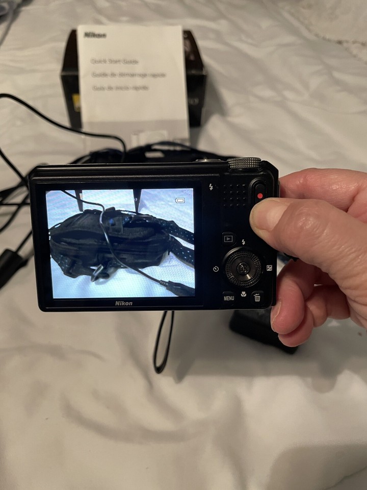 Nikon COOLPIX S9050 Silver Digicam Digital Camera W/Charger, Battery ...