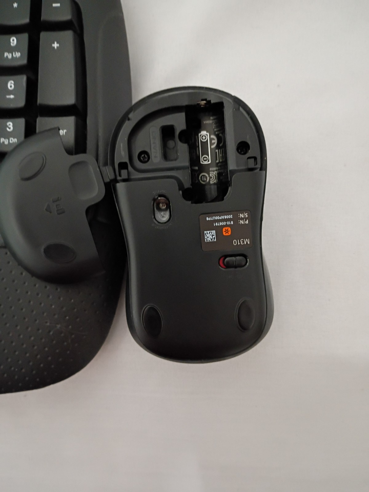 Logitech K350 Wireless Keyboard Y-R0053 With Dongle & Mouse Tested ...