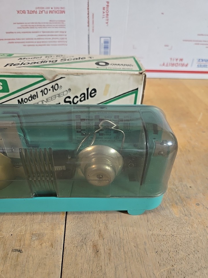 OHAUS RCBS Model 10-10 Reloading Balance Beam Scale 09073 (In Original ...
