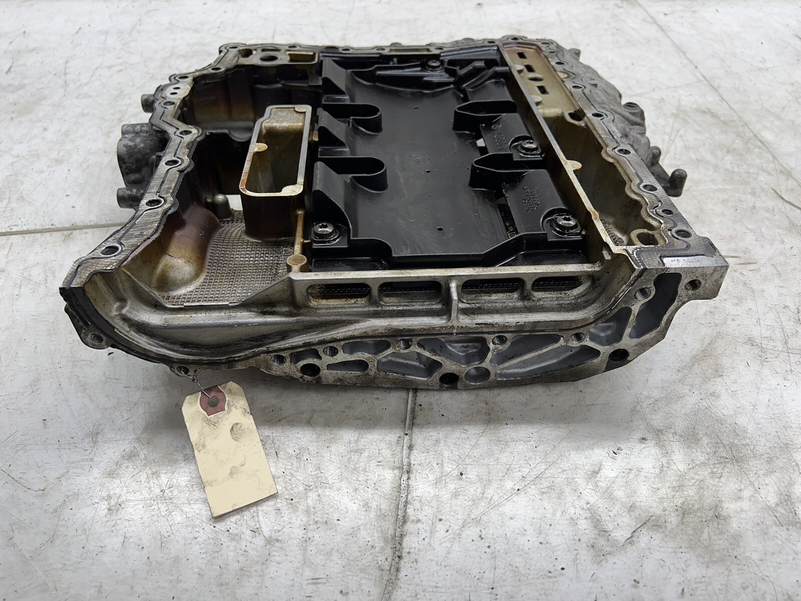2010-2015 Audi Q7 OEM 3.0L Engine Upper Oil Pan Assembly 06E103603 | eBay