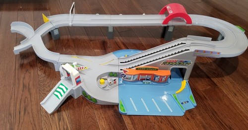 Takara Tomy Tomica World Busy Bustling Highway Freeway Drive Toy Play ...