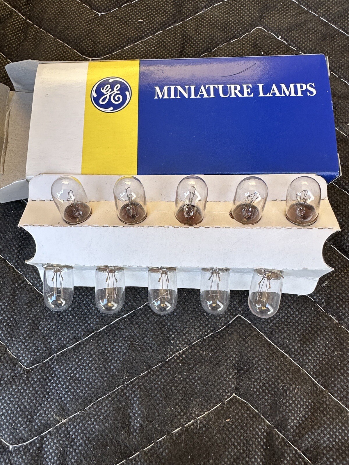GE 313 GE313 Miniature Lamps Light Bulbs QTY One Box Of 10 Bulbs New | eBay