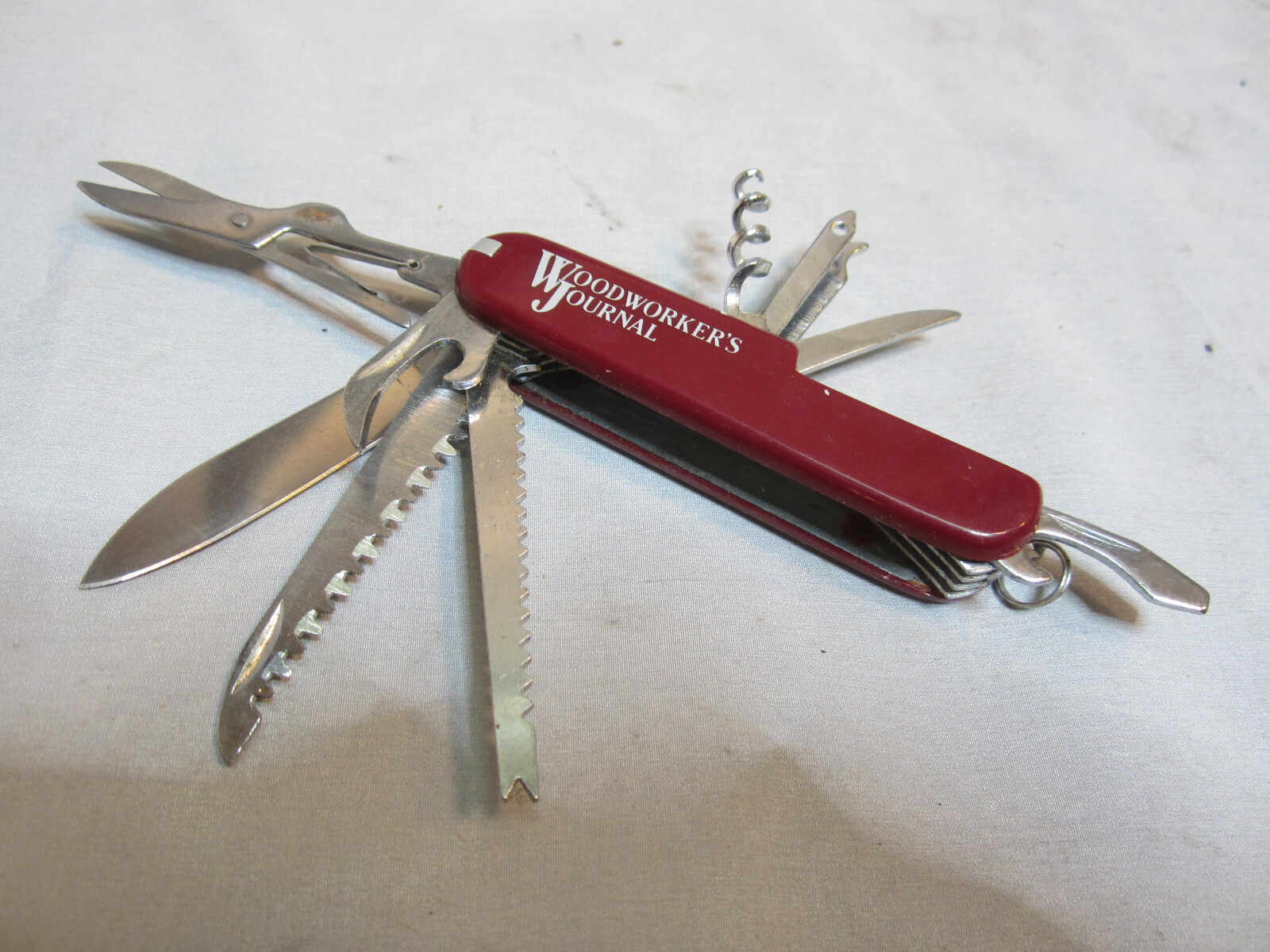 Woodworkers Journal Swiss Army Pocket knife 4" Scissors Saw Openers ...