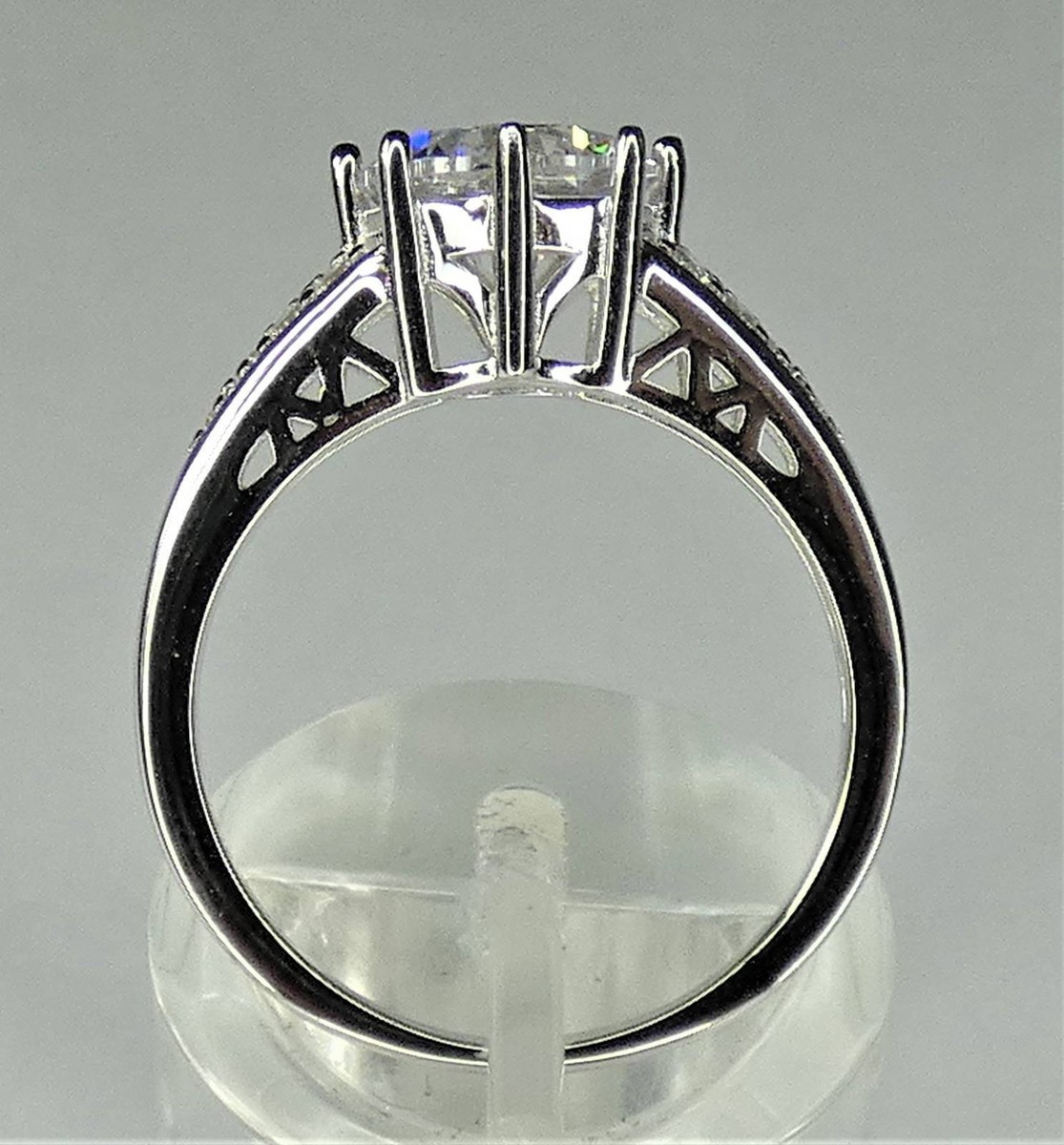 Queen Elizabeth Ii Wedding Ring