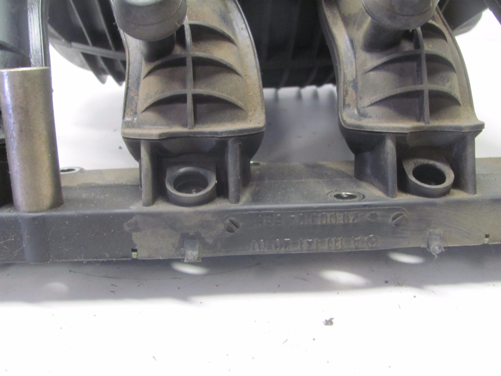 KM603224 01-04 MERCEDES SLK230 R170 INTAKE MANIFOLD 2.3L (A 111 141 20 ...