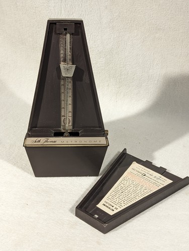 Vintage Seth Thomas Conductor Metronome #1104 E500-000 Wind Up Works ...