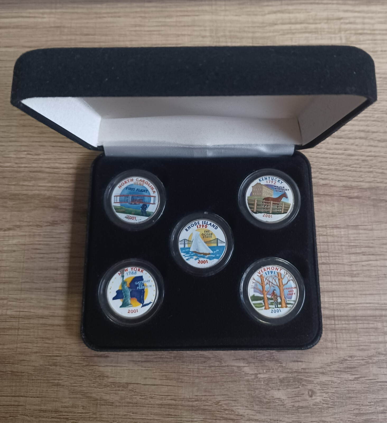 2001D COLORIZED State Quarters, Set of 5, Comes in CAPSULES with CASE ...