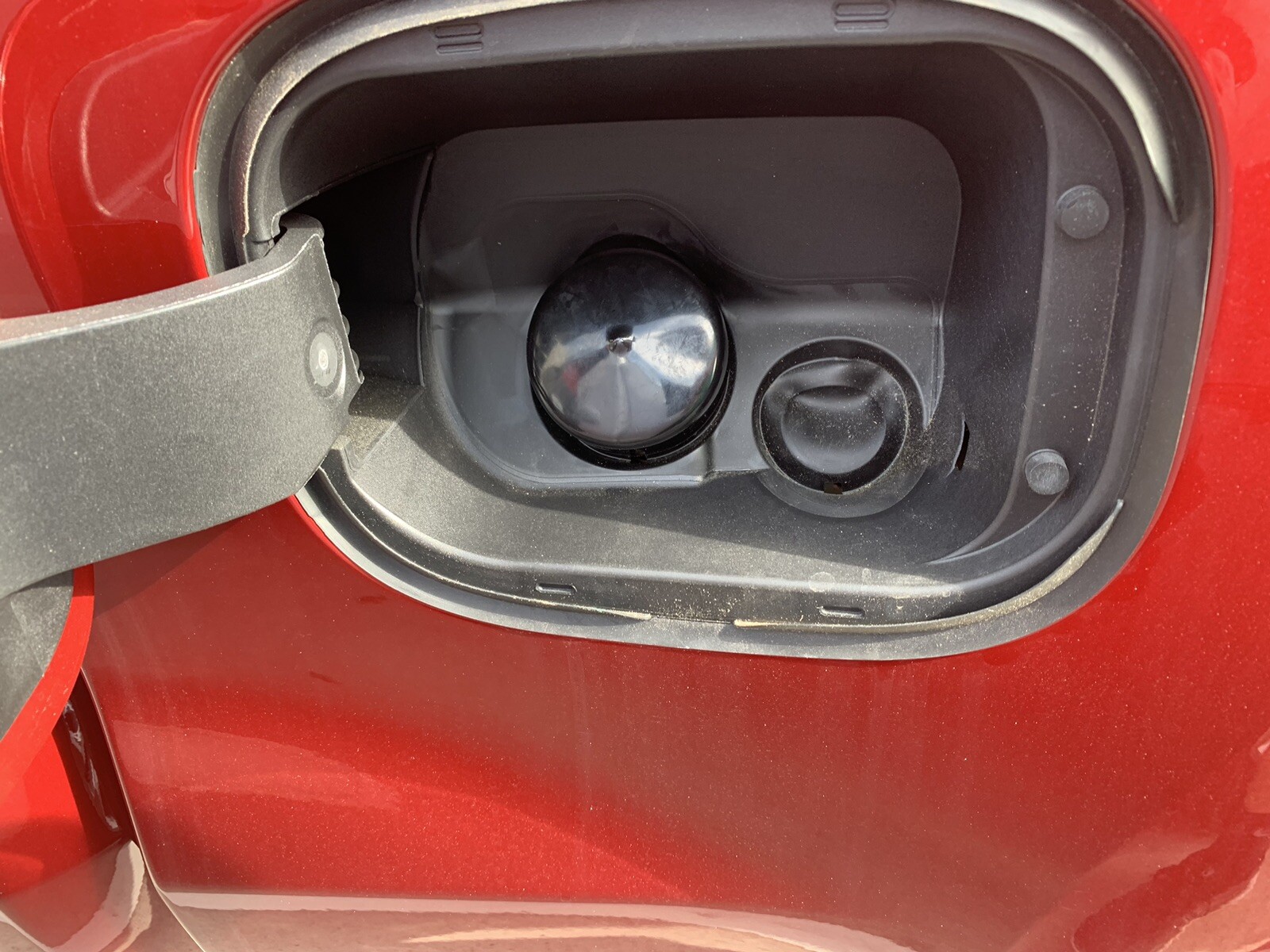 GM gas cap dust dirt cover 2017 - 2025 GMC, Chevrolet, Buick, Cadillac ...